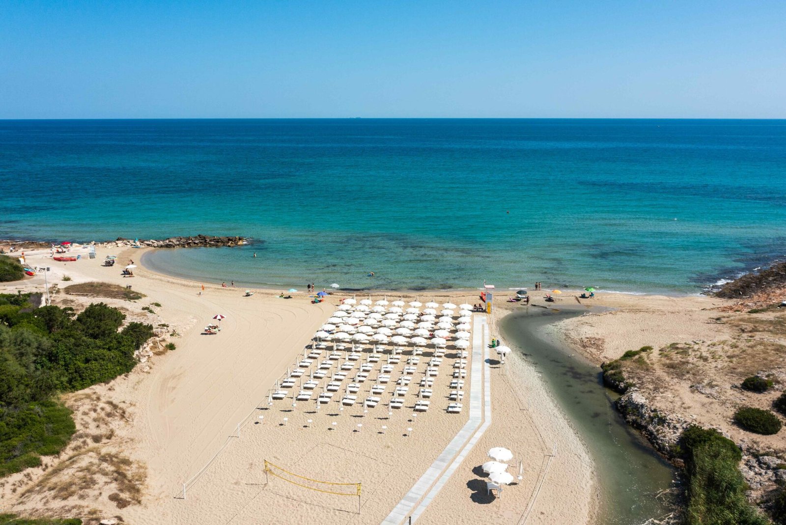 Vacanza a Ostuni a Mare: relax, cultura e mare in Puglia - Viaggiare News